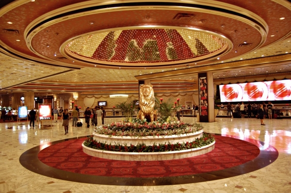Living It Up In Las Vegas Nevada | MGM Grand | SpectacularStays